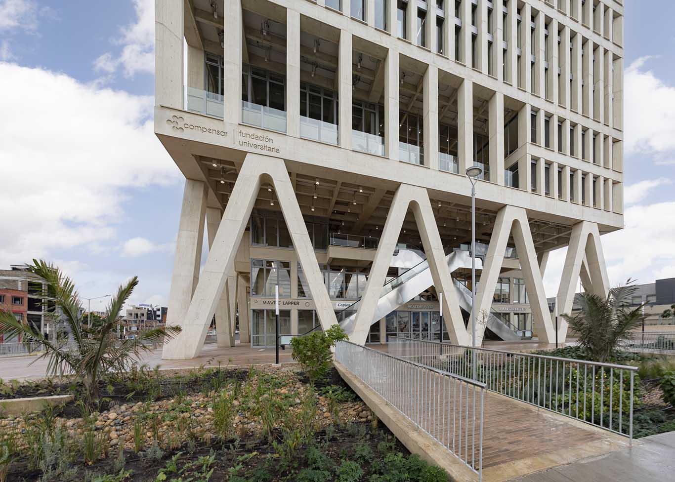 UCompensar Inauguró su Nuevo Campus en Bogotá – MastekHw