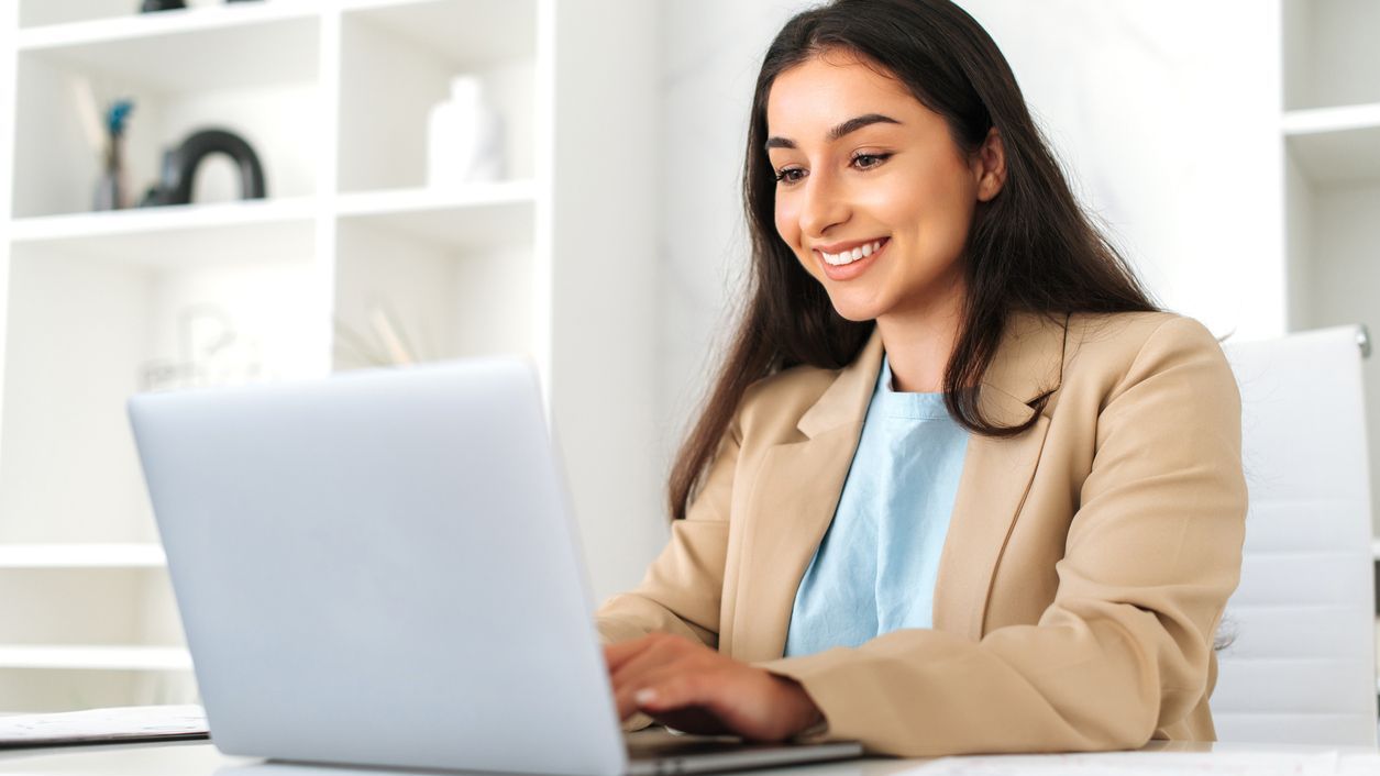 GoDaddy lanza el Diseñador de Sitios Web de Airo – MastekHw